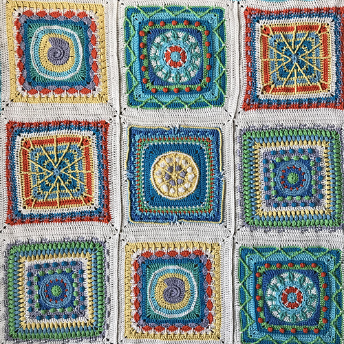 Ravelry: Beachcombing Blanket pattern by Eleonora Tully