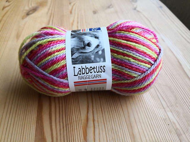 Ravelry: Trysil Garn Labbetuss Raggegarn