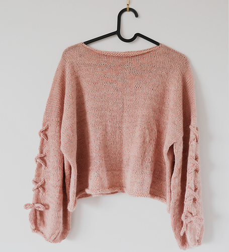 Ravelry: Iris Sweater pattern by Elise Yang