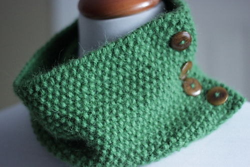 Ravelry: Chunky Alpaca Cowl pattern by Elizabeth Smith