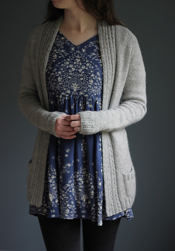 Ravelry: Mazzy pattern by Elizabeth Smith