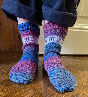 Ravelry: Partner Socks pattern by Emma Manos