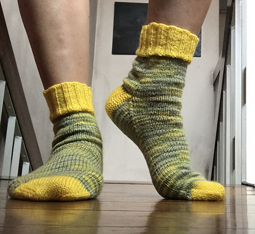Ravelry: Exceedingly Vanilla Socks pattern by Amanda Steck