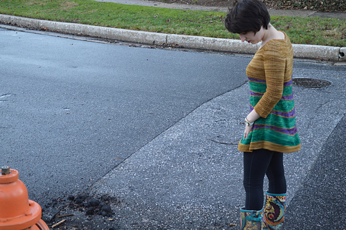 Ravelry: tuesday pattern by Emily Connell