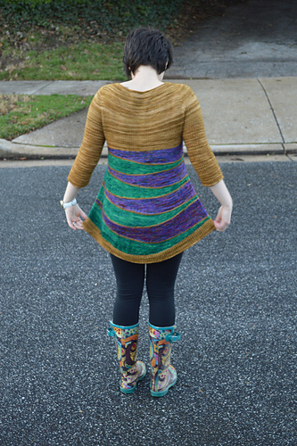 Ravelry: tuesday pattern by Emily Connell