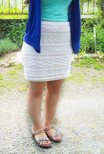 Ravelry: "She's Electric" Skirt pattern by Lauren Riker
