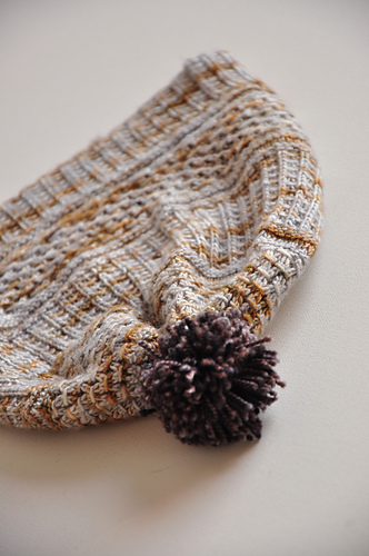 Ravelry: soft texture hat pattern by Marion Crivelli