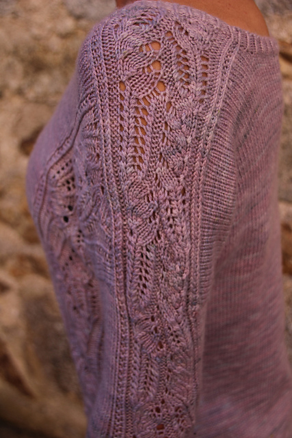 Ravelry: Straight to the heart pattern by Marion Crivelli