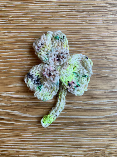 Ravelry: Shamrock pattern by The Knit Guru