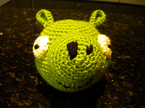Ravelry: Angry Birds: Evil Green Pig pattern by Epsiej