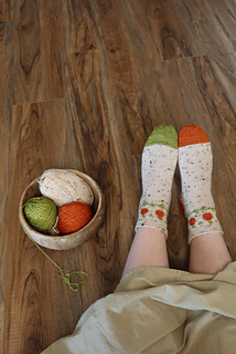 Ravelry: Pumpkin Patch Socks pattern by Erica Taylor