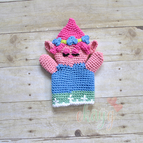Ravelry: Poppy Bath Puppet pattern by Erin Greene