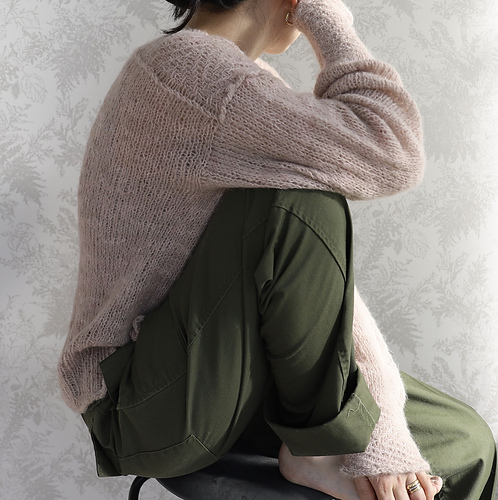 Ravelry: kumo pullover pattern by eri shimizu