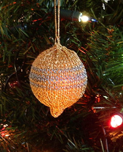 Ravelry: Christmas Deco: Tinsel, Baubles, Mini Stockings pattern by Erssie