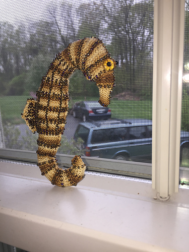 Ravelry: Seahorse (Beaded Aquarium Series) pattern by Linda Taylor
