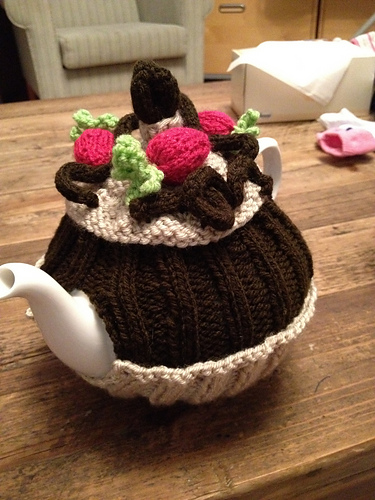Ravelry: Chocolate Cupcake Tea Cosy pattern by Audrey Wilson