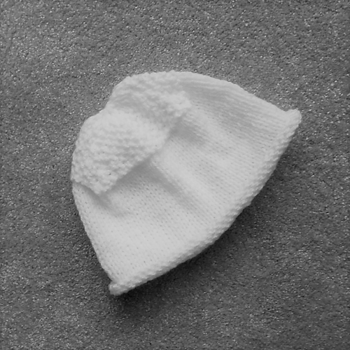 Ravelry: Snowdrops Hat pattern by Esther Kate
