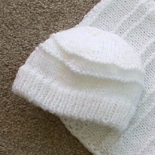 Ravelry: Garter Ridge Baby Beanie pattern by Esther Kate