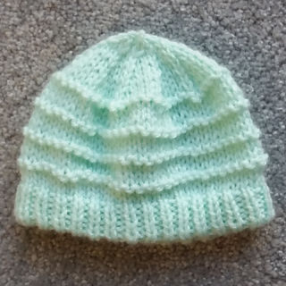 Ravelry: Bonny Babe Hats pattern by Esther Kate