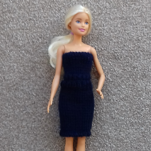 Ravelry: Tube Tops for Barbie pattern by Esther Kate