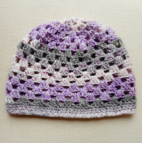 Ravelry: Snowy Mountain Drifter Hat pattern by Esther Kate