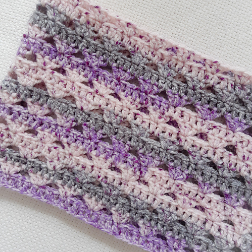 Ravelry: Snowy Mountain Drifter Cowl pattern by Esther Kate