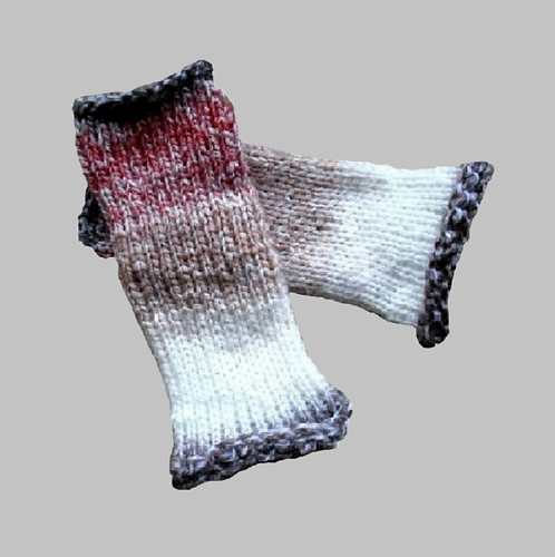 Ravelry: Knifty Wristers pattern by Esther Kate