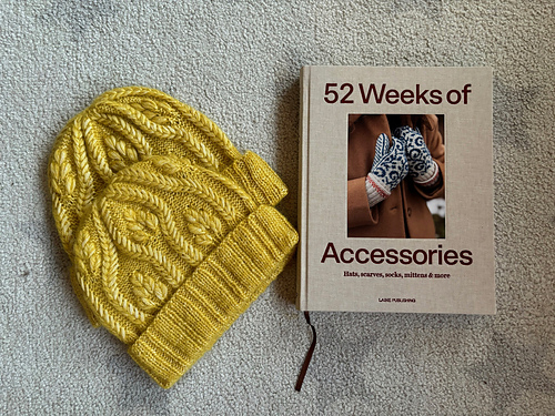 Ravelry: Ina pattern by Elena Dimchevska