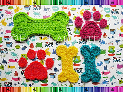 Ravelry: Dog Paw and Bone Applique pattern by Patricia Eggen