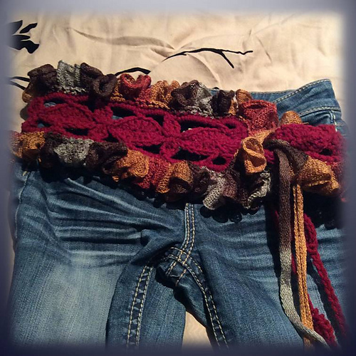 Ravelry: Fall Leaves Ruffle Belt pattern by Sheri K