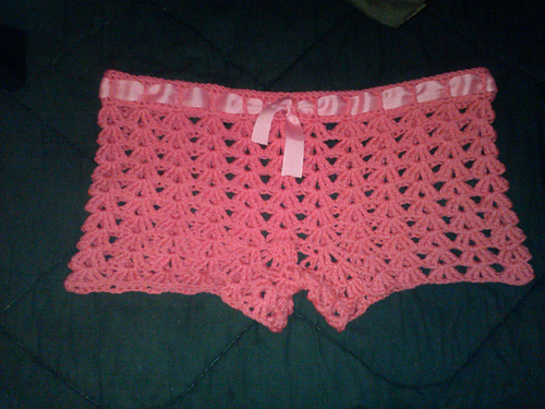 Ravelry: Chiq Shell Shorts pattern by Mary Kathryn