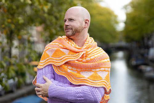 Ravelry: Go Go Dynamo Shawl pattern by Stephen West