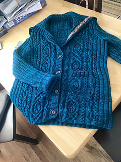 Ravelry: excalibur0136's A sweater for Mom