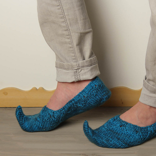 Ravelry: Persian Curled Toe Slippers pattern by Jenise Hope