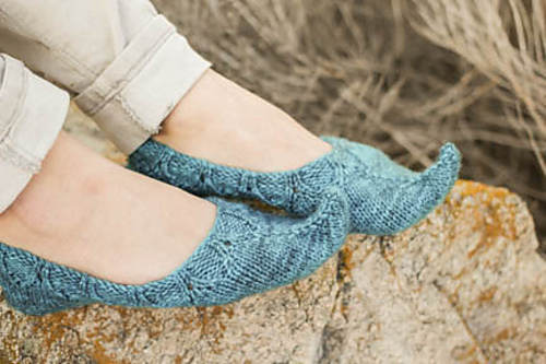 Ravelry: Persian Curled Toe Slippers pattern by Jenise Hope