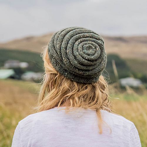 Ravelry: Cestari Toque pattern by Jenise Hope