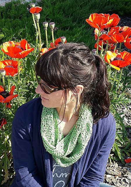 Ravelry: Emma Mobius pattern by Settlers Grove Designs