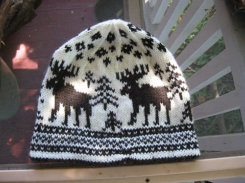 Ravelry: Moose Hat pattern by Duffy Stephens