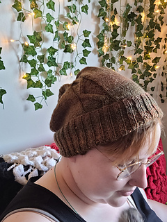 Ravelry: The Campfire Toque pattern by Hayden Finch