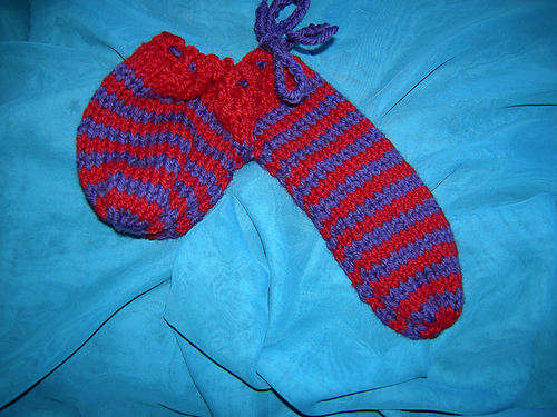 Ravelry: Wee Willie Warmer pattern by Debra Matz