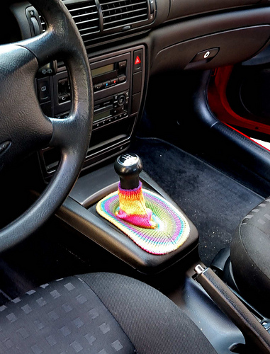 Ravelry: pimp your car pattern by knitcats Design