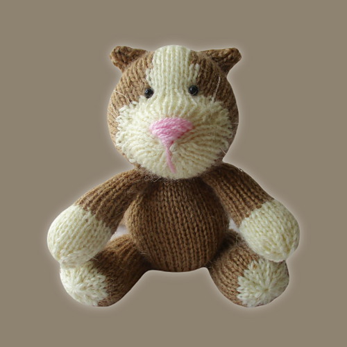 Ravelry: Cavendish Cat pattern by Amanda Berry