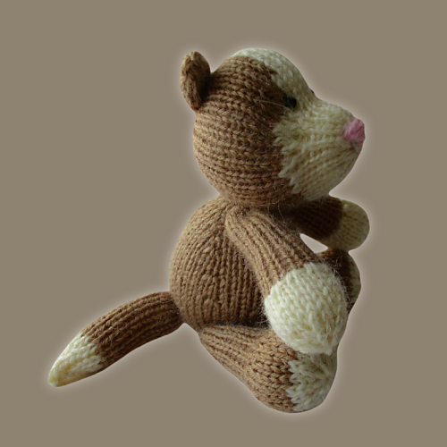 Ravelry: Cavendish Cat pattern by Amanda Berry
