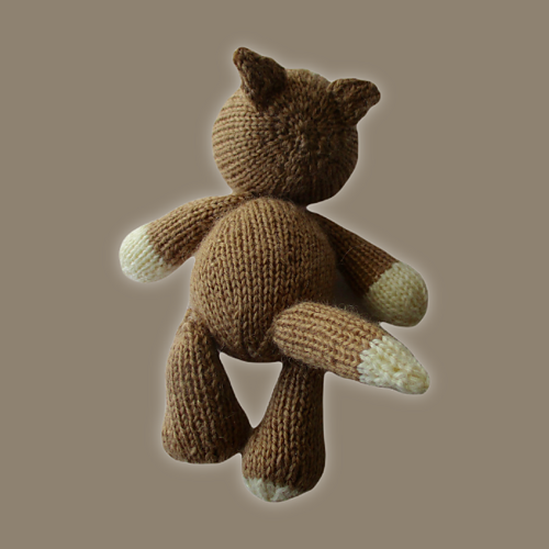 Ravelry: Cavendish Cat pattern by Amanda Berry