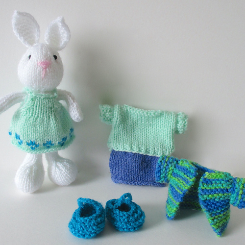 Ravelry: Bramble Bunny pattern by Amanda Berry