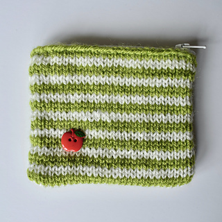 Ravelry: Stripy Purse pattern by Amanda Berry