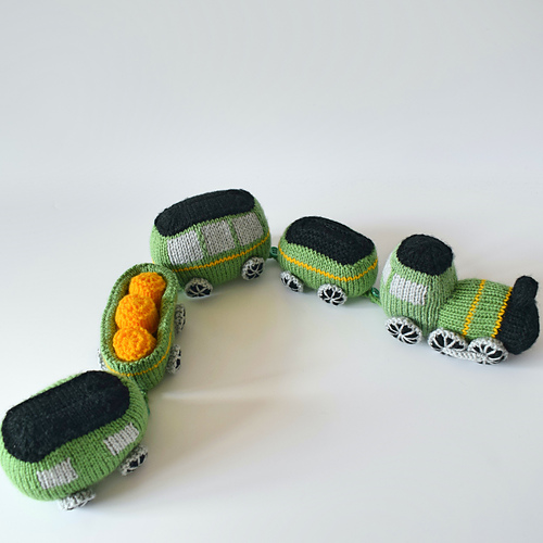 Ravelry: Toy Train pattern by Amanda Berry