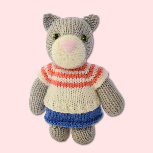 Ravelry: Clara the Cat pattern by Amanda Berry