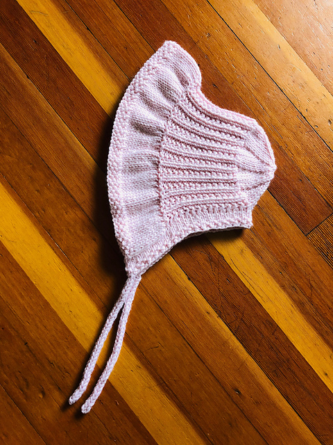 Ravelry: Adult Bonnet pattern by Forest Flora Fibres