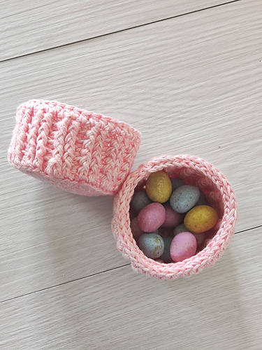 Ravelry: Easter Candy Dish pattern by Susanna Biaye